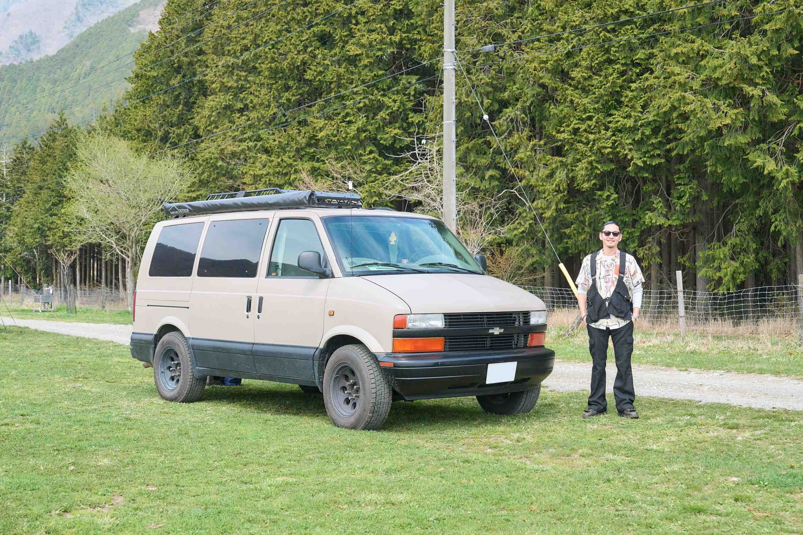 03 CHEVROLET ASTRO】ワイルドになんでも積める本格派USフルサイズバン。 | GO OUT WEB